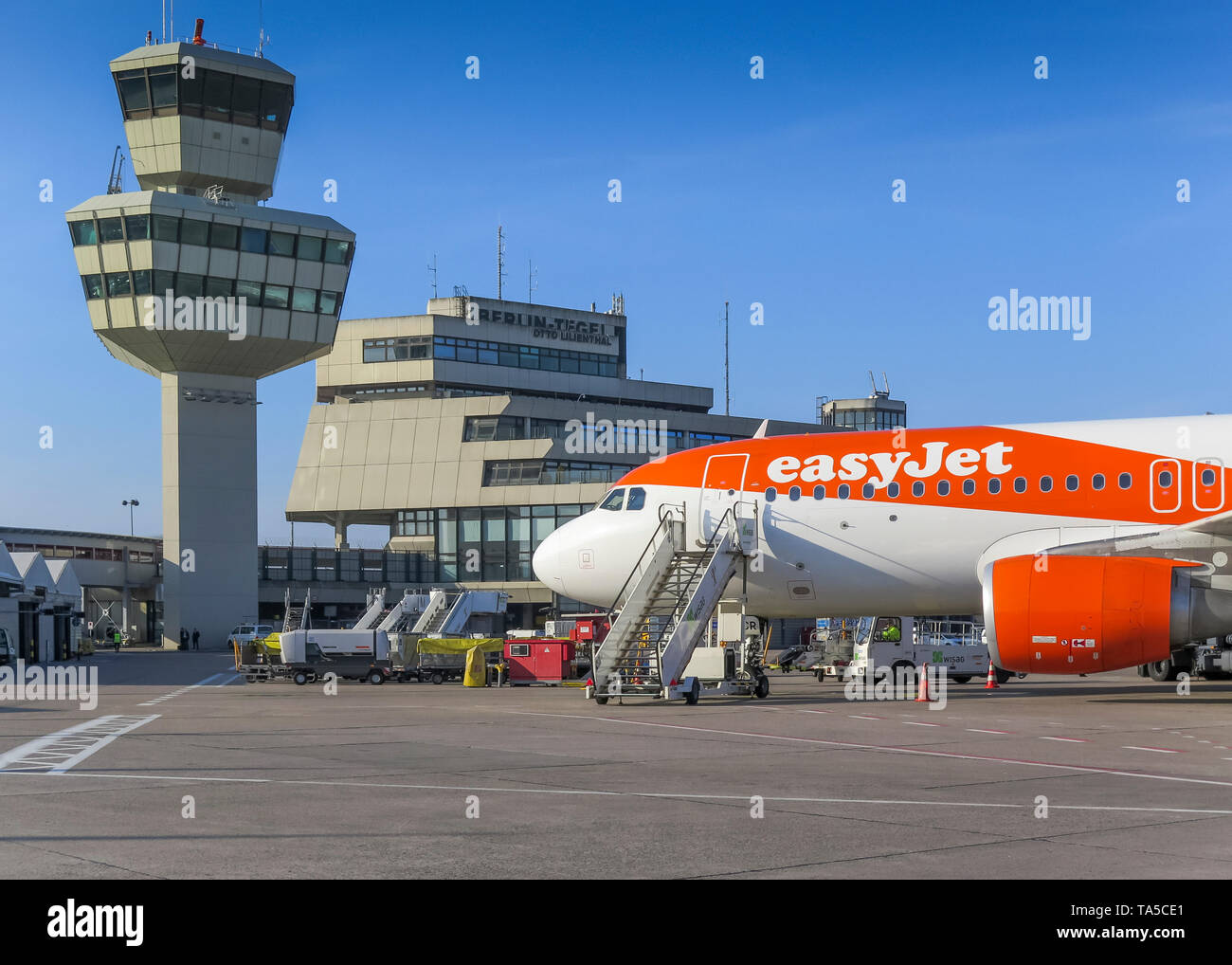 Airplane easy jet, airport, Tegel, Berlin, Germany, Flugzeug Easyjet ...