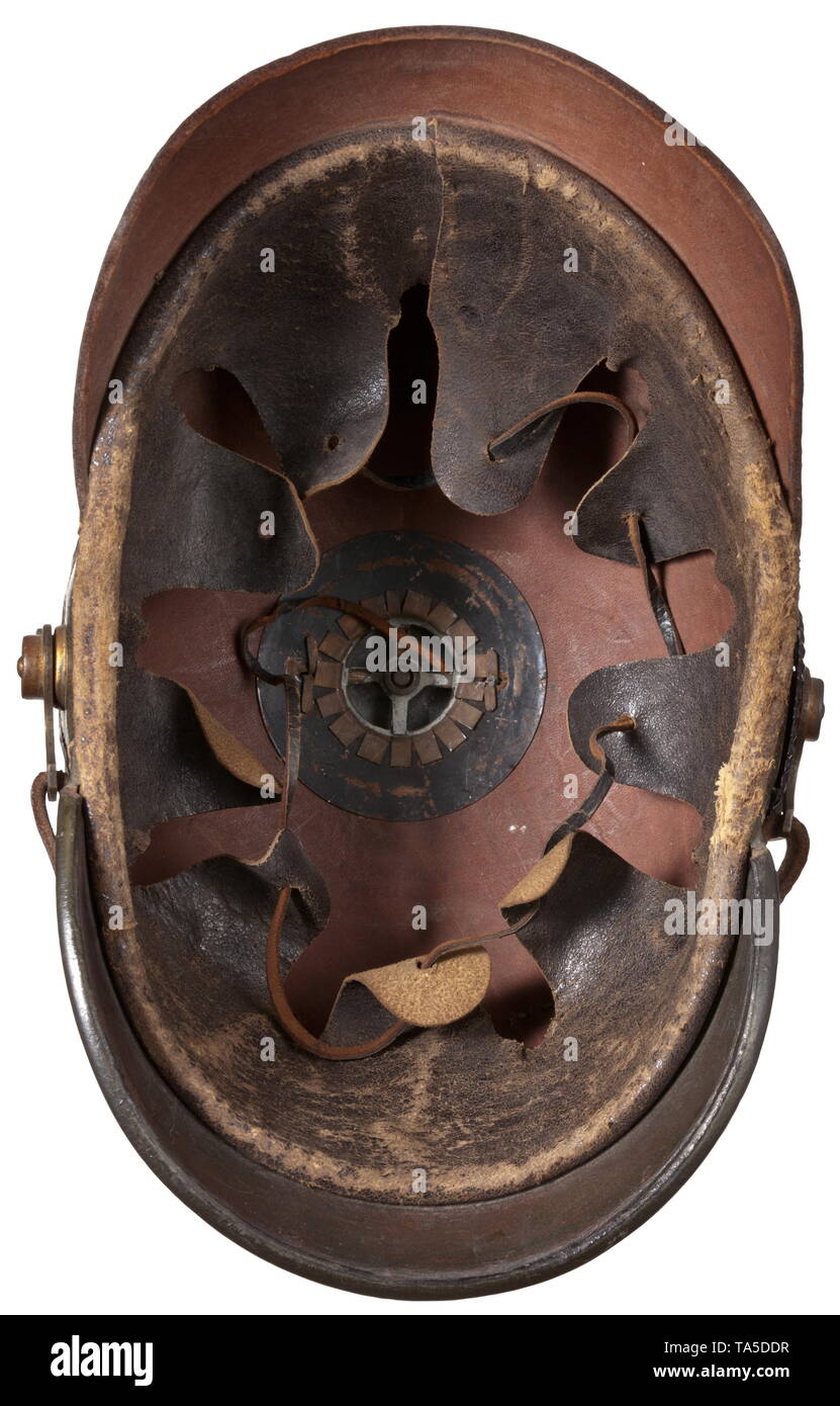 A helmet M 1900 for enlisted men of the East Asia Expeditionary Corps ...