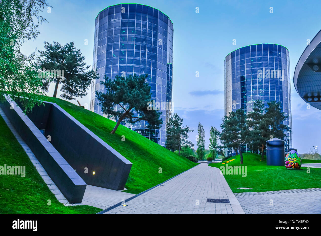 Vw auto towers hi-res stock photography and images - Alamy