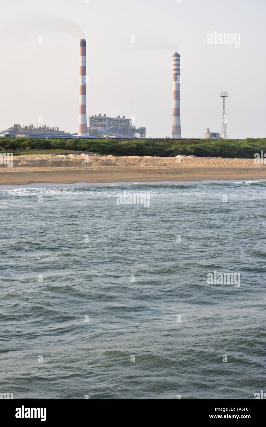 Ennore beach hi-res stock photography and images - Alamy
