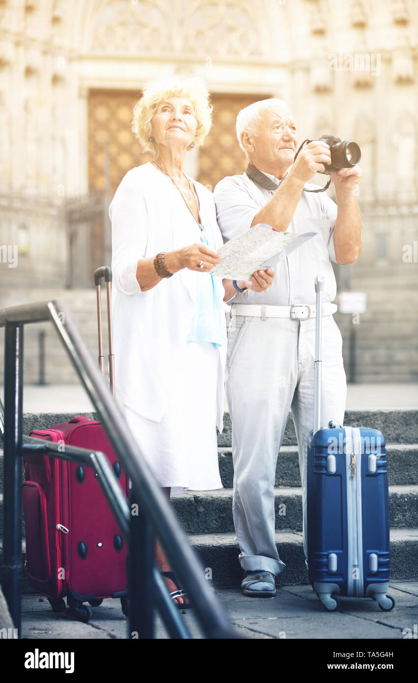 Saunter traveling hi-res stock photography and images - Alamy