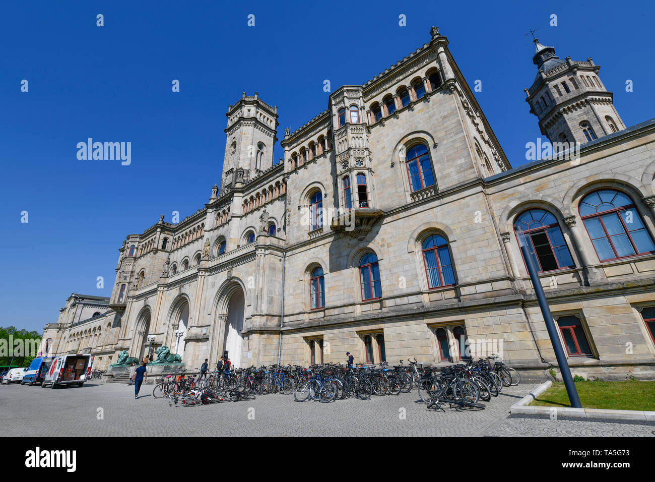 Gottfried wilhelm leibniz universitaet hannover hi-res stock ...