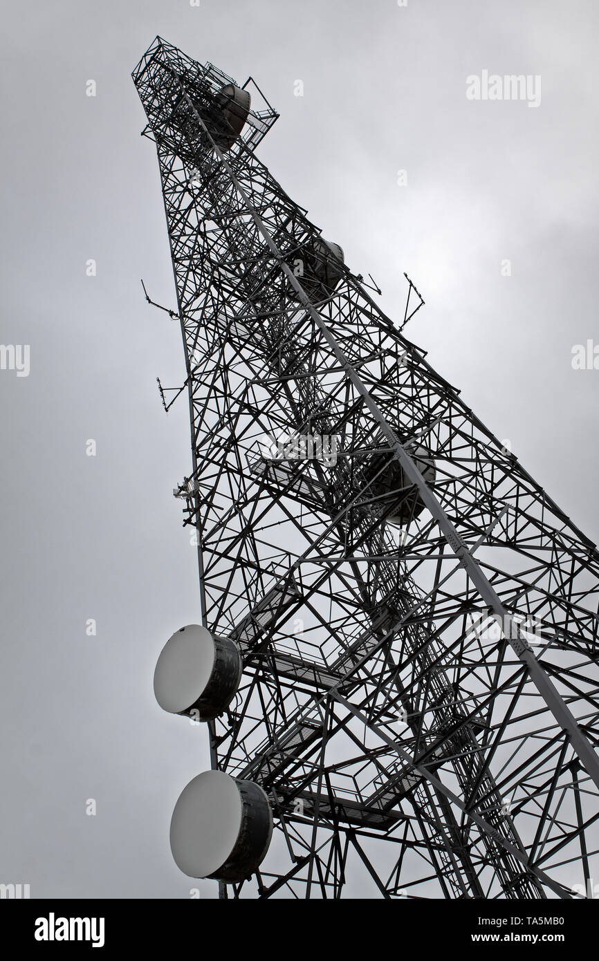 Transmit tower hi-res stock photography and images - Alamy