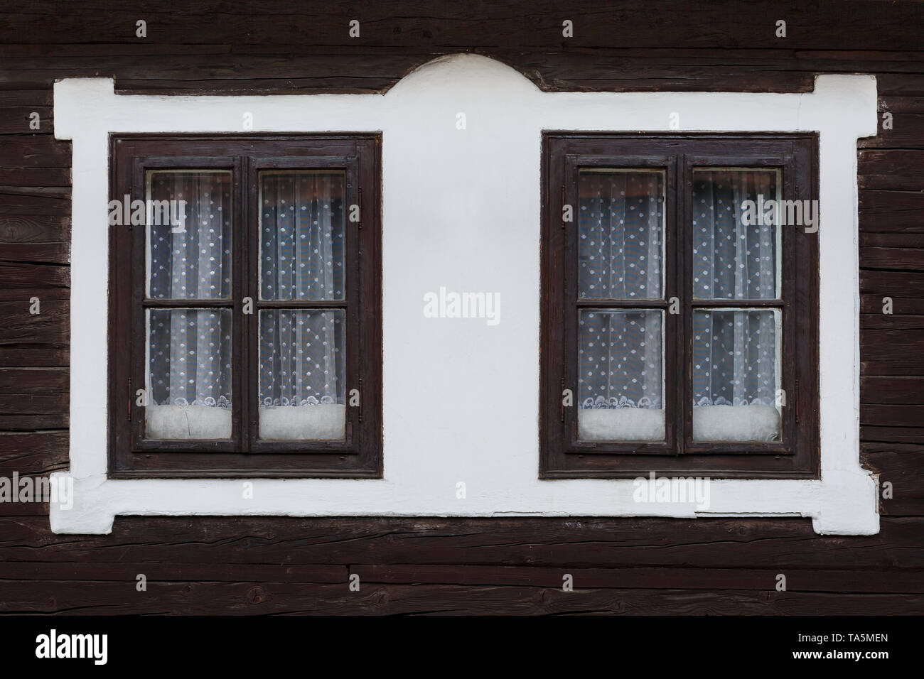 Traditional cottage windows folk hi-res stock photography and images ...