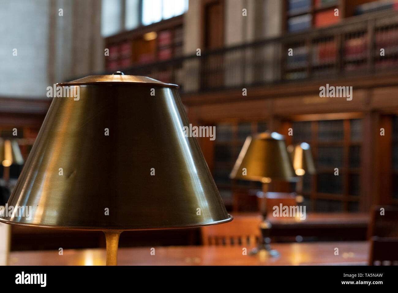 Empty college library usa hi-res stock photography and images - Alamy