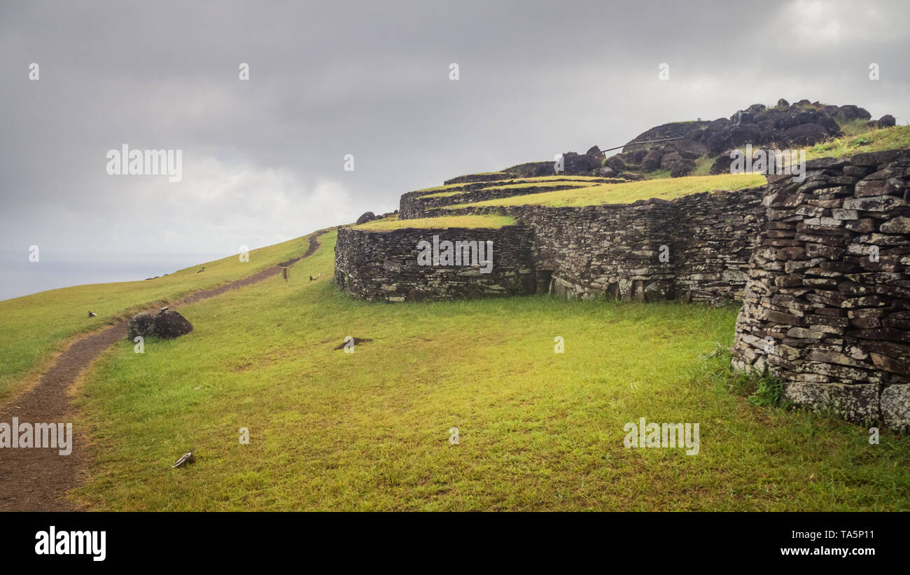 Rapa nui culture hi-res stock photography and images - Alamy