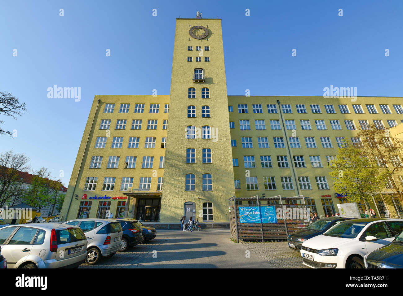 Carossa quartier hi-res stock photography and images - Alamy