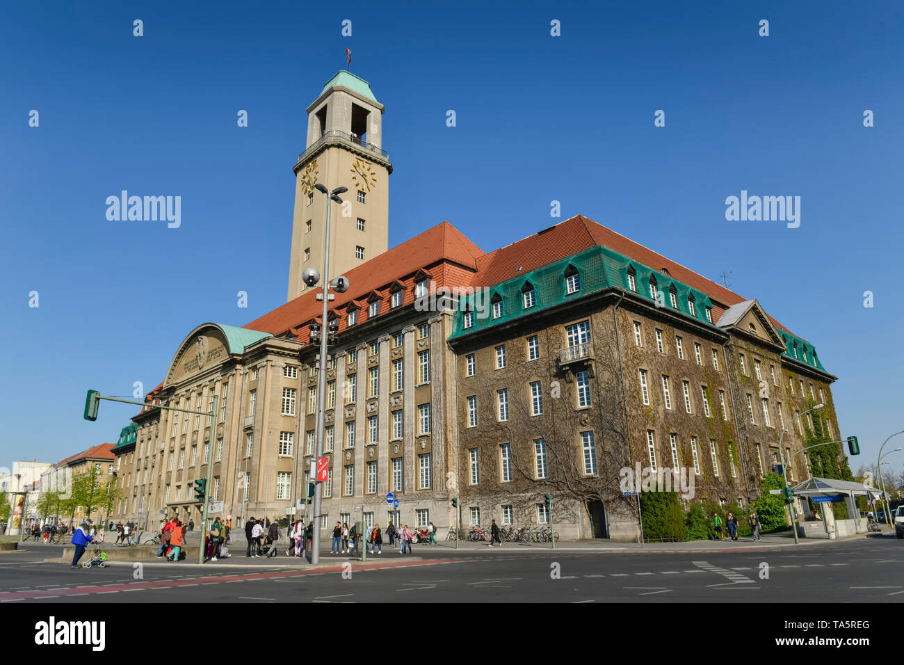 City hall Spandau, Carl apron street, Spandau, Berlin, Germany, Rathaus ...