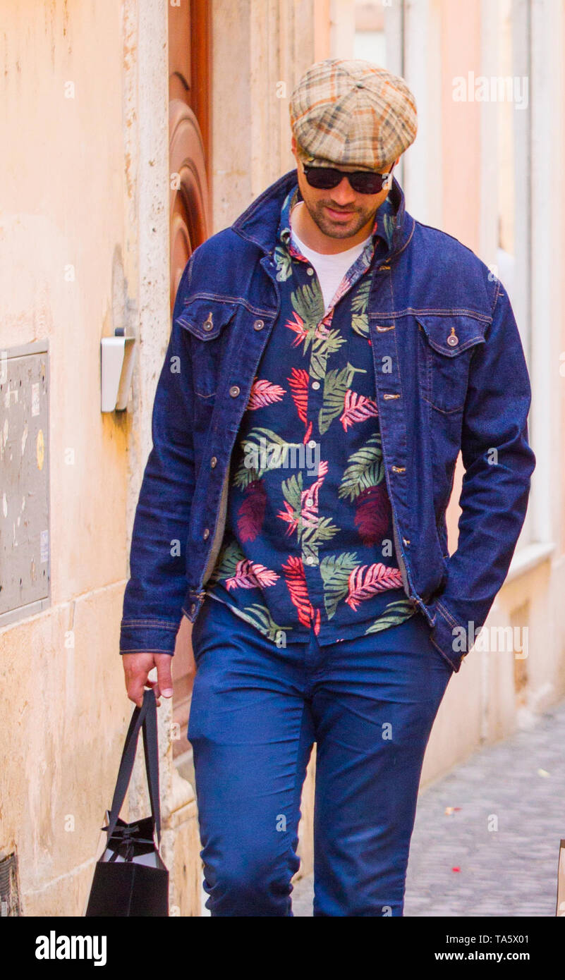 Brett dalton hi-res stock photography and images - Alamy