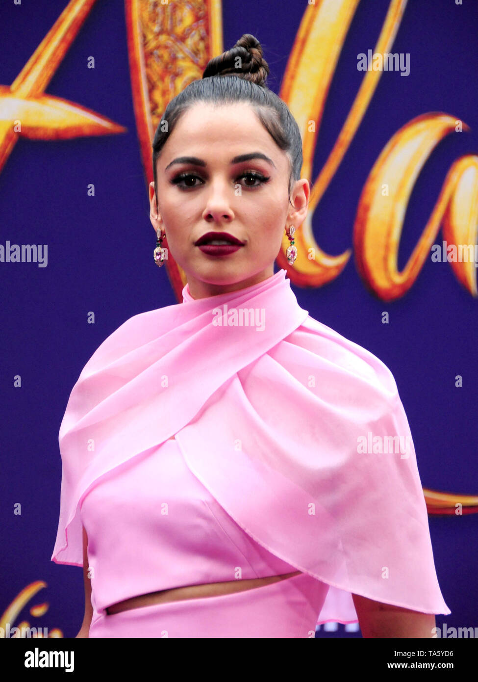 Jasmin aladdin disney hi-res stock photography and images - Alamy