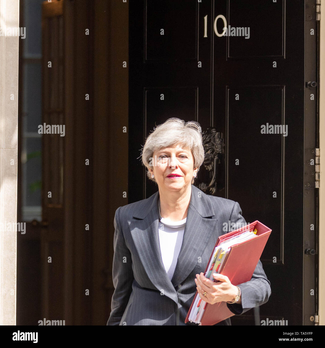 Mp theresa may hi-res stock photography and images - Alamy