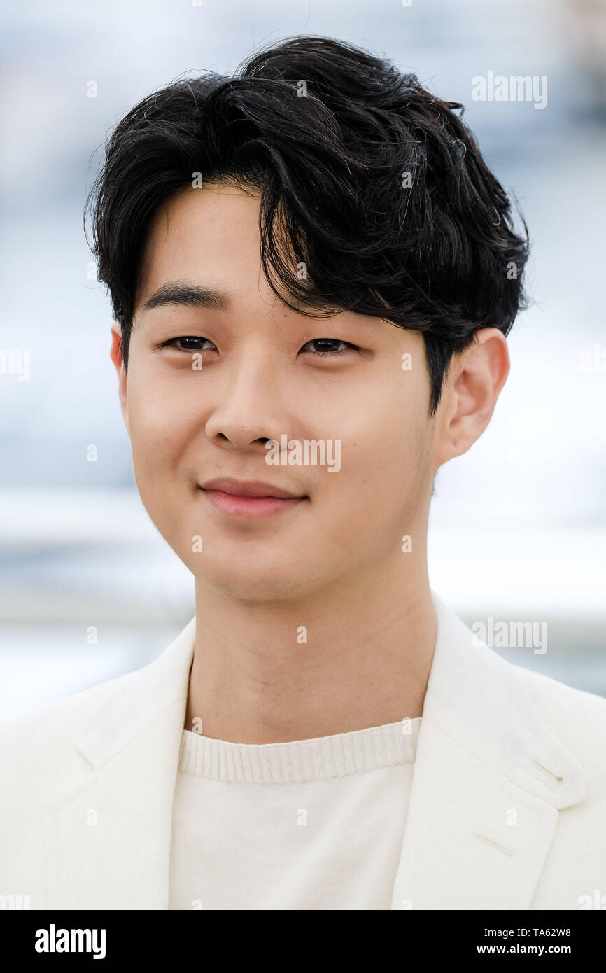 Choi woo shik hi-res stock photography and images - Alamy