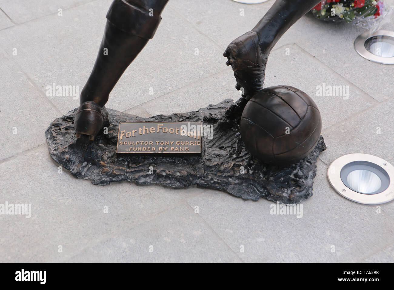 George best northern ireland hi-res stock photography and images - Alamy