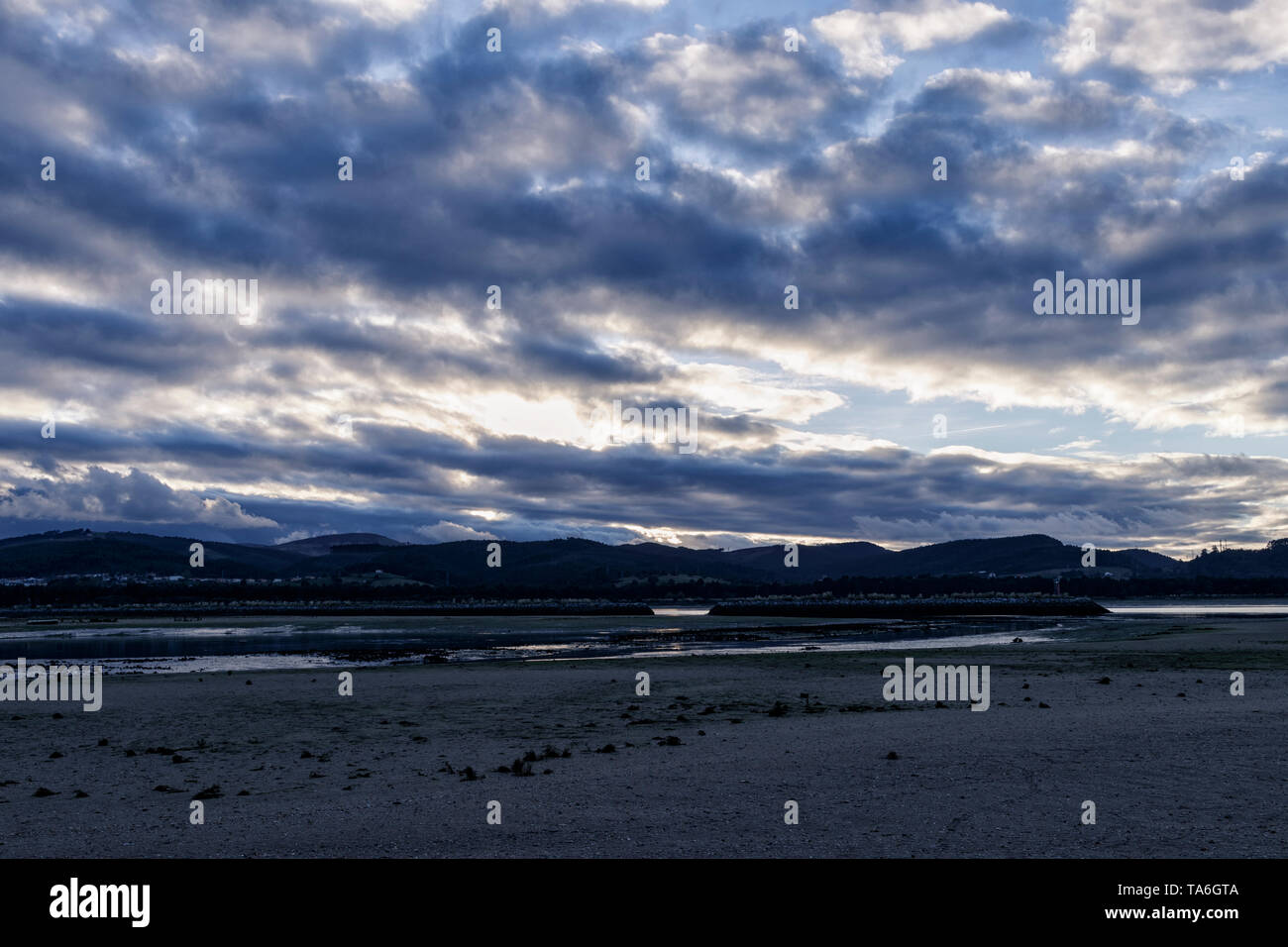 What to do in laredo hi-res stock photography and images - Alamy