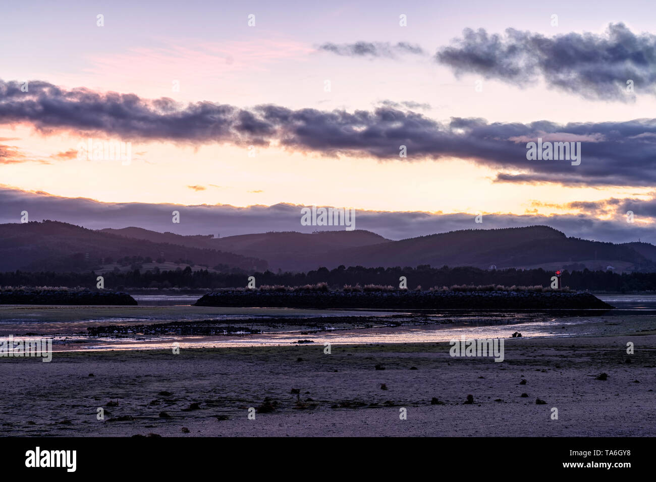 What to do in laredo hi-res stock photography and images - Alamy