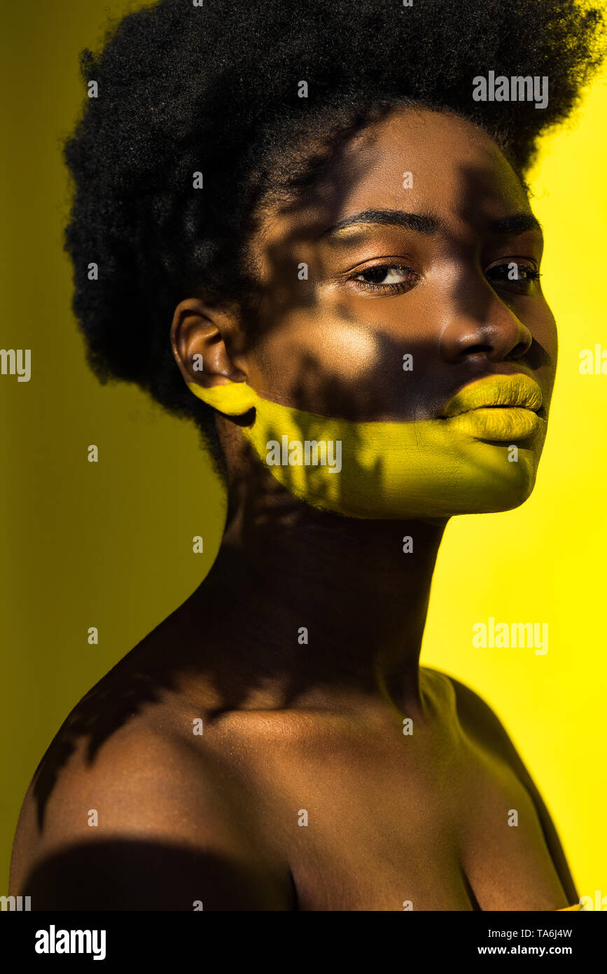 Body art shoot hi-res stock photography and images - Alamy