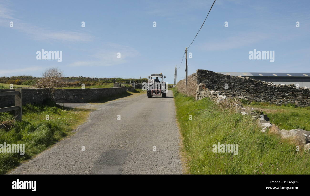 Irish tractor hi-res stock photography and images - Alamy