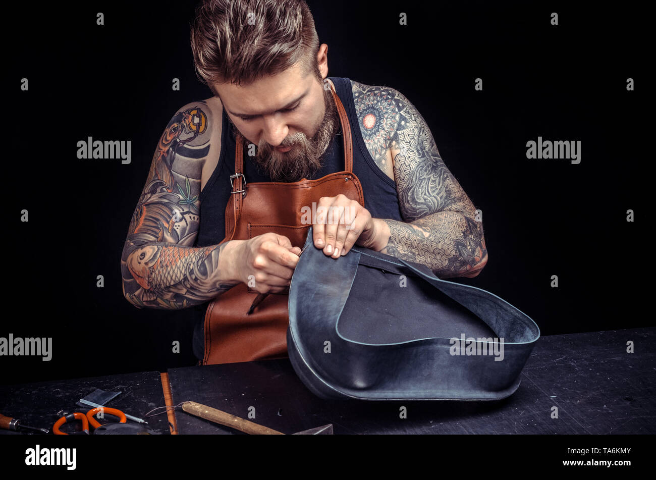 Workshelf hi-res stock photography and images - Alamy