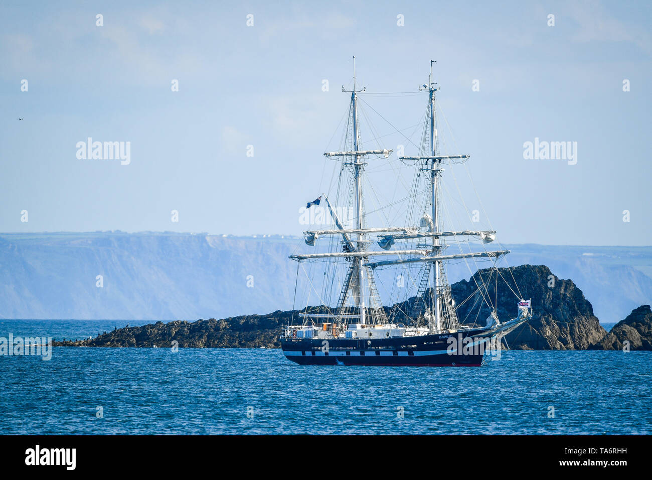 Ts royalist hi-res stock photography and images - Alamy