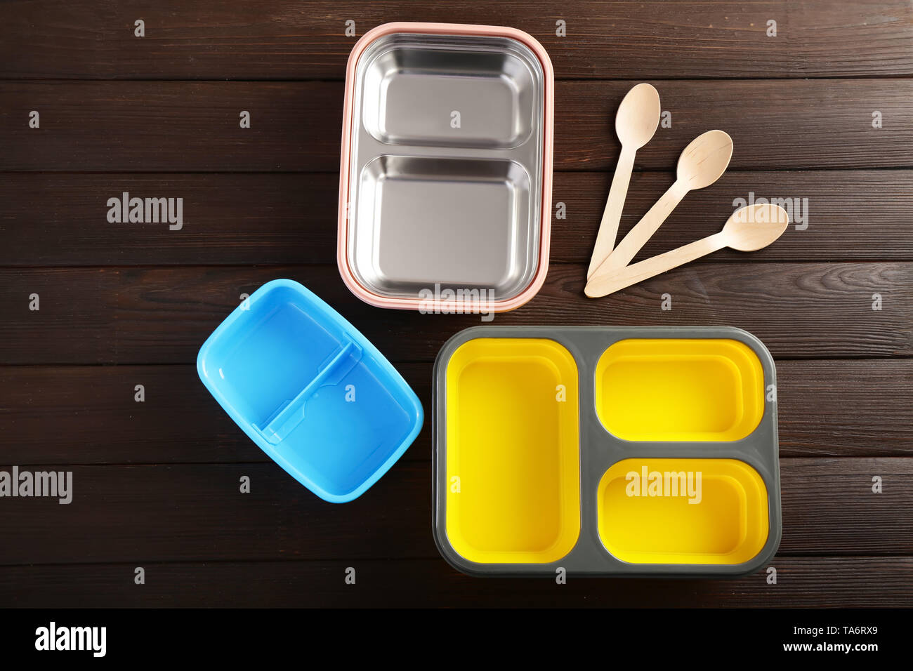 Empty boxes school hi-res stock photography and images - Alamy