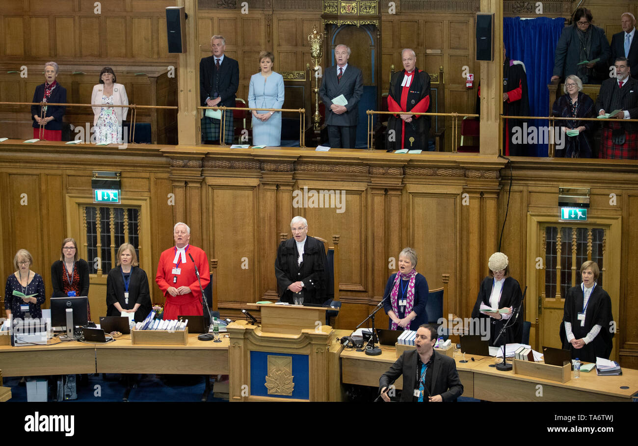 General assembly hall hi-res stock photography and images - Alamy