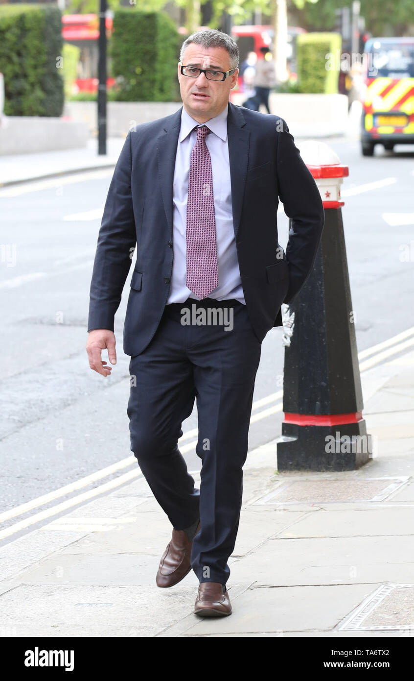 Roy larner arriving at the old bailey in london hi-res stock ...
