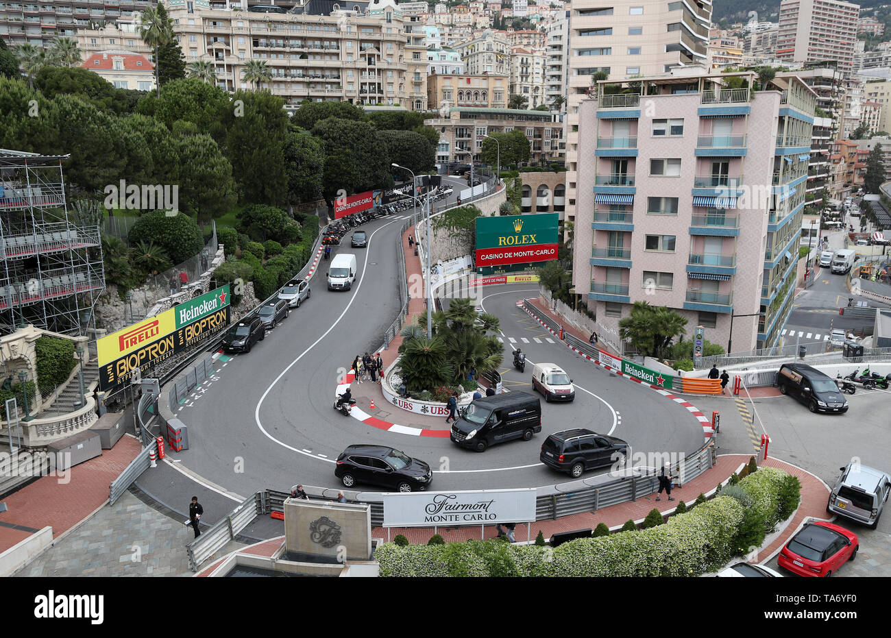 Traffic goes about it's daily business round the Fairmont Hairpin at ...