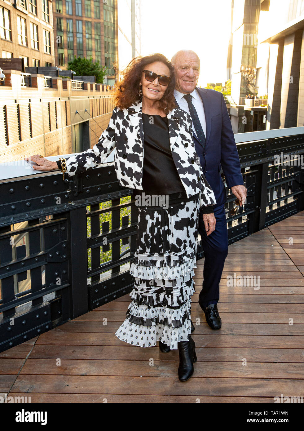 Diller von furstenberg family foundation hi-res stock photography and ...