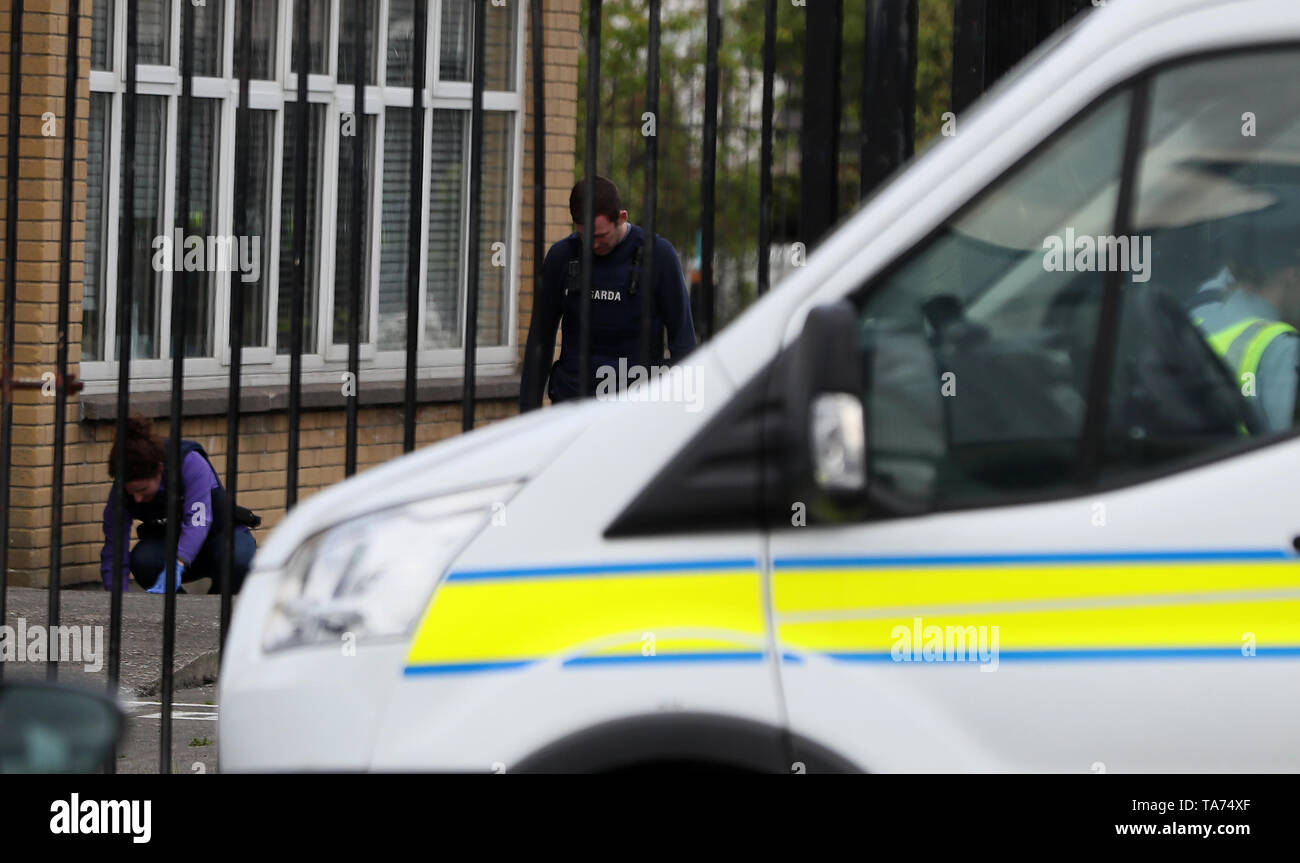 Members on An Garda at the scene in the Marigold Road area of Darndale ...