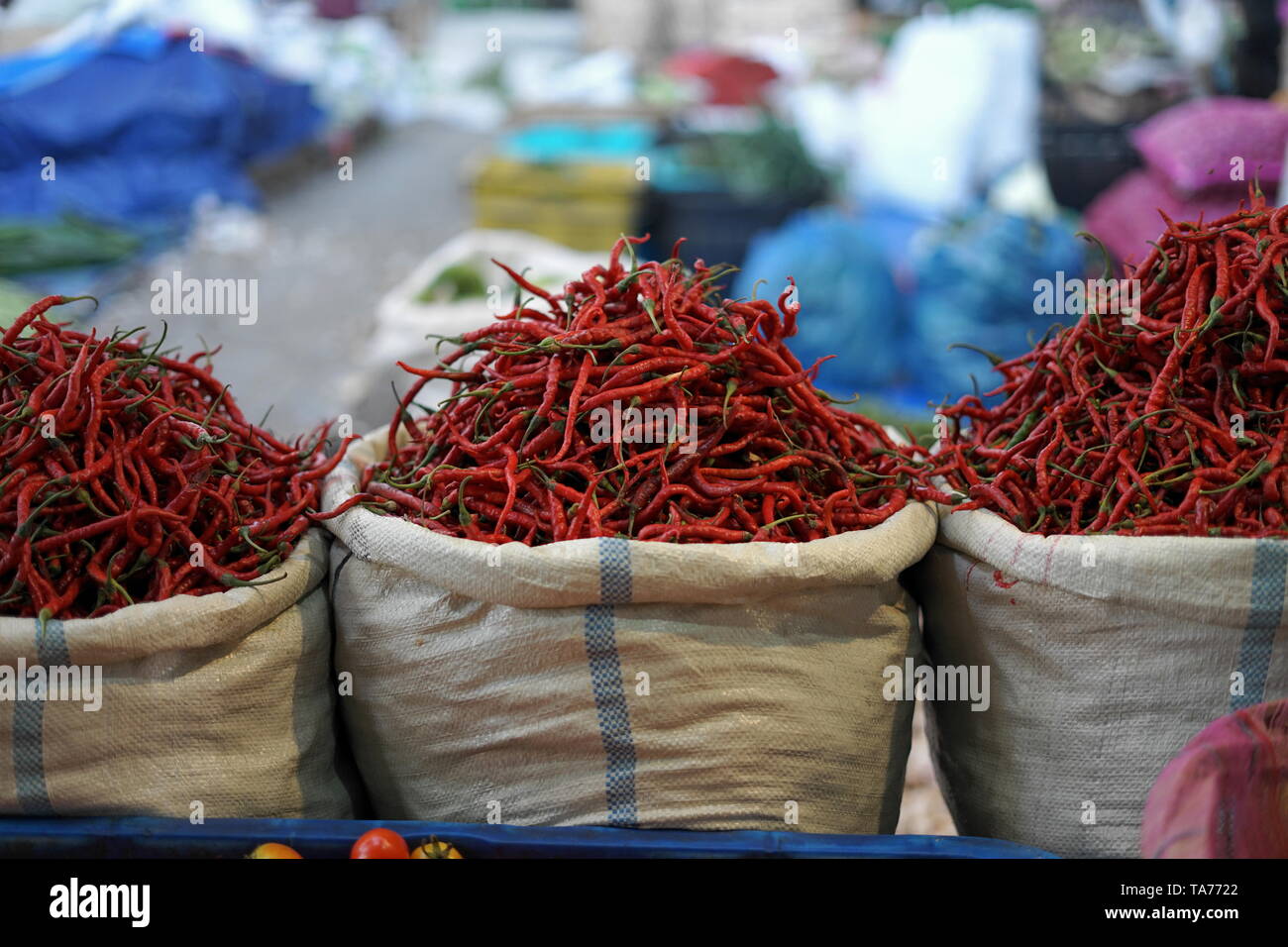 Mexican food market scoop hi-res stock photography and images - Alamy