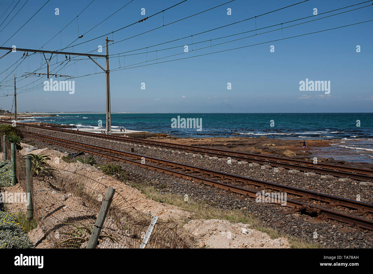 Electric train cables Stock Photo - Alamy