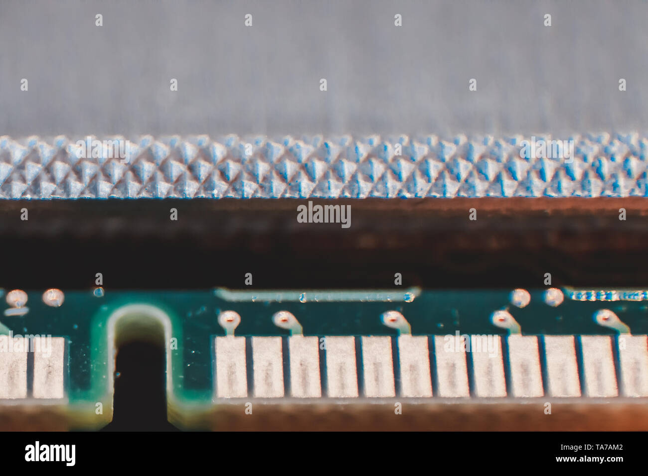 Gold connector pins hi-res stock photography and images - Alamy