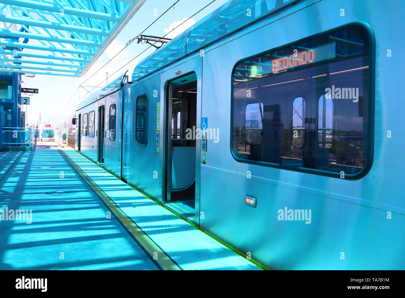 Los Angeles Metro Rail - Public Transport of Los Angeles county ...