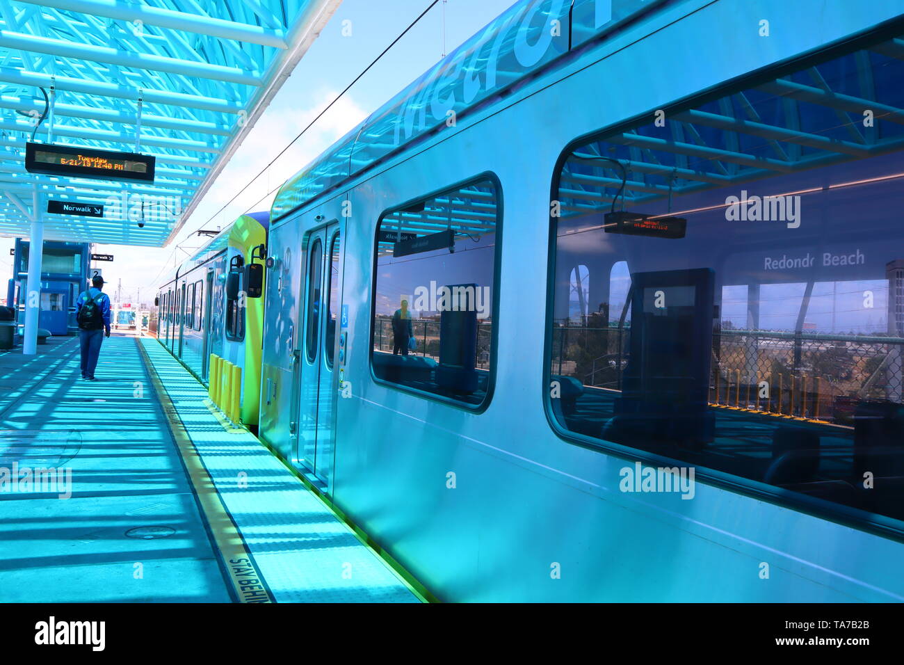 Los Angeles Metro Rail - Public Transport of Los Angeles county ...