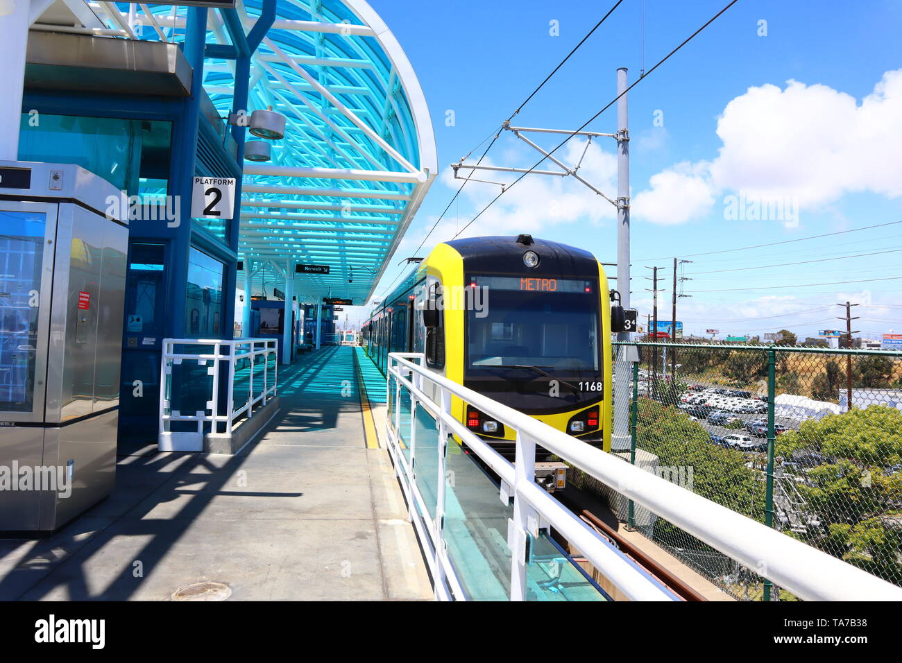 Los Angeles Metro Rail - Public Transport of Los Angeles county ...