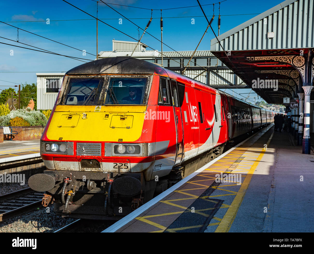 Grantham Station, Lincolnshire, England. A train departing the station ...