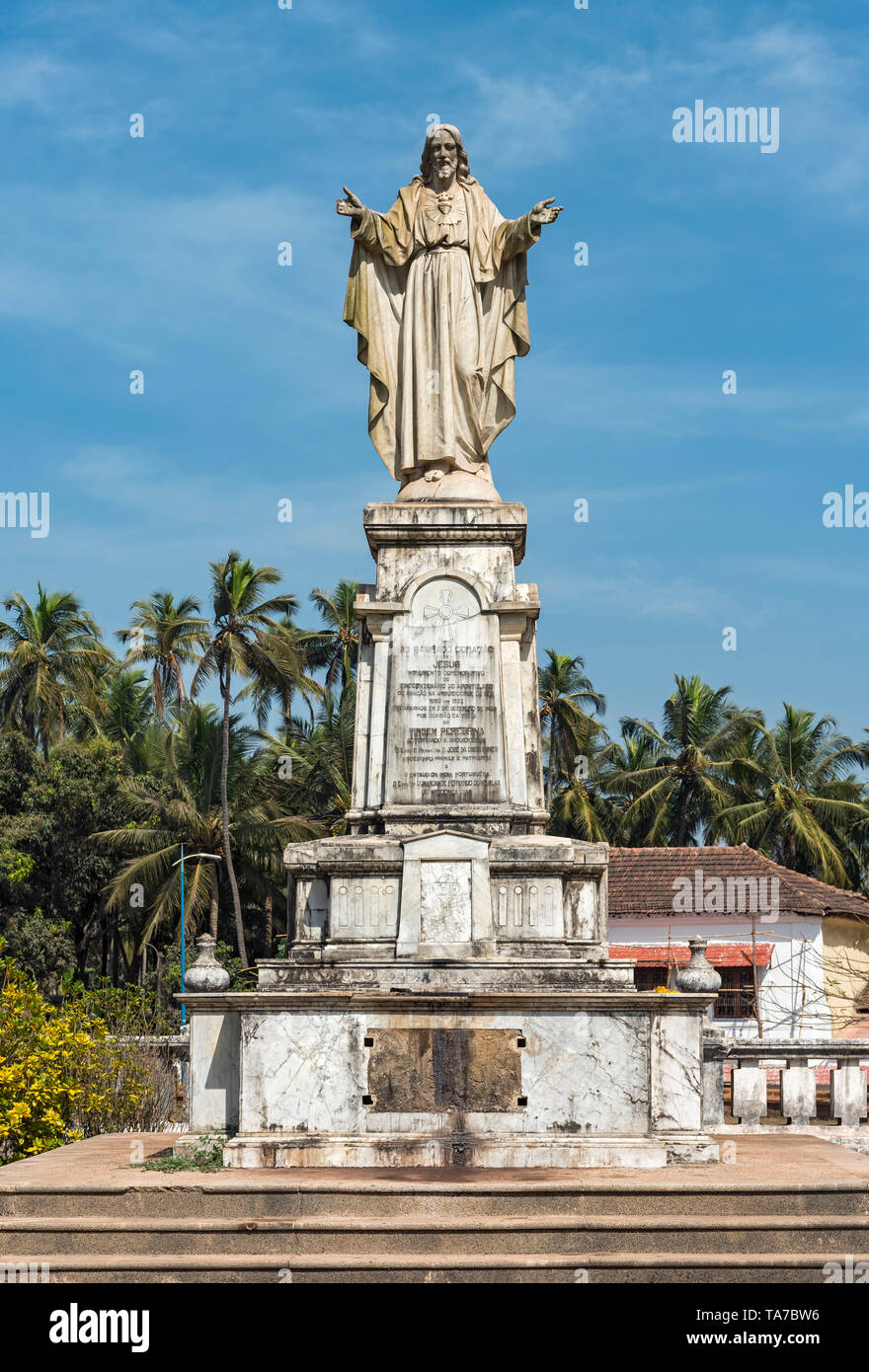 Goa jesus sculpture hi-res stock photography and images - Alamy