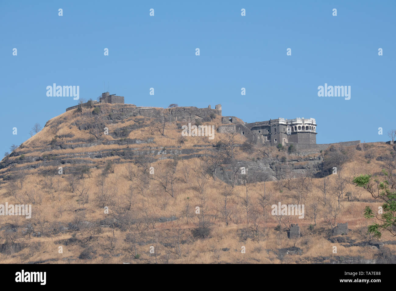 Daulatabad deogiri fort wall hi-res stock photography and images - Alamy