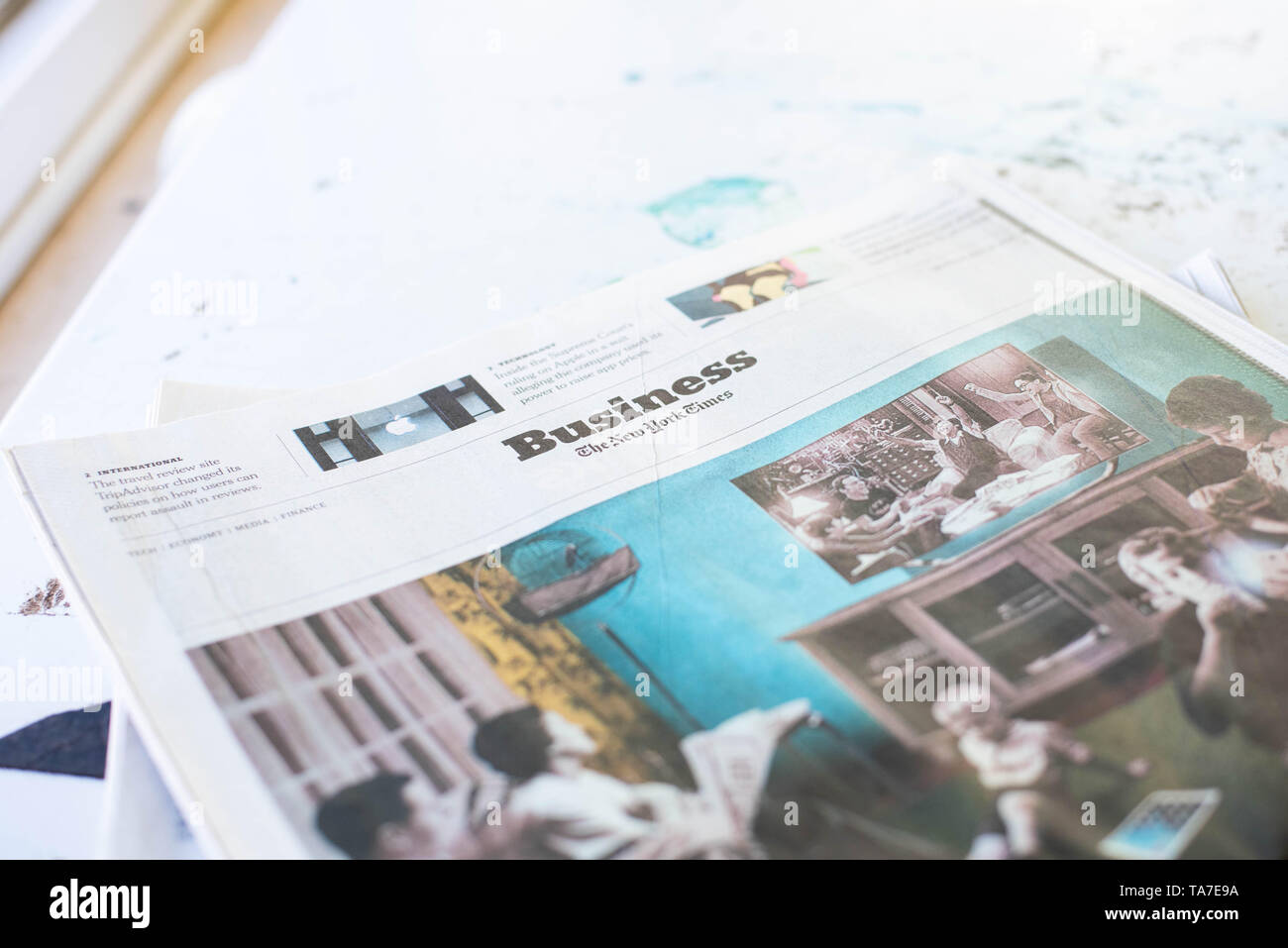 New york times newspaper stack hi-res stock photography and images - Alamy