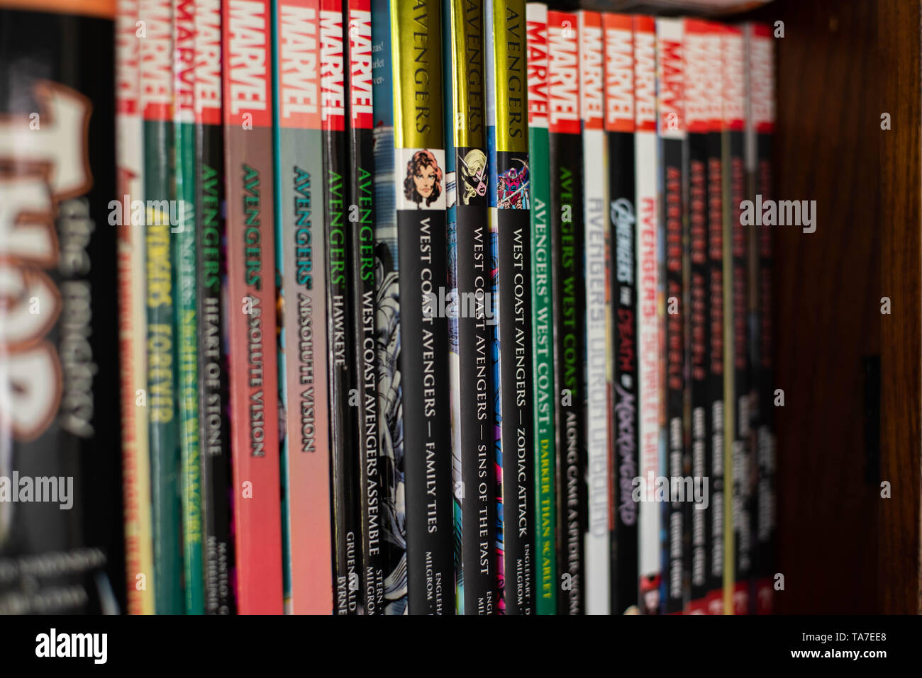 Iron man comic book hi-res stock photography and images - Alamy