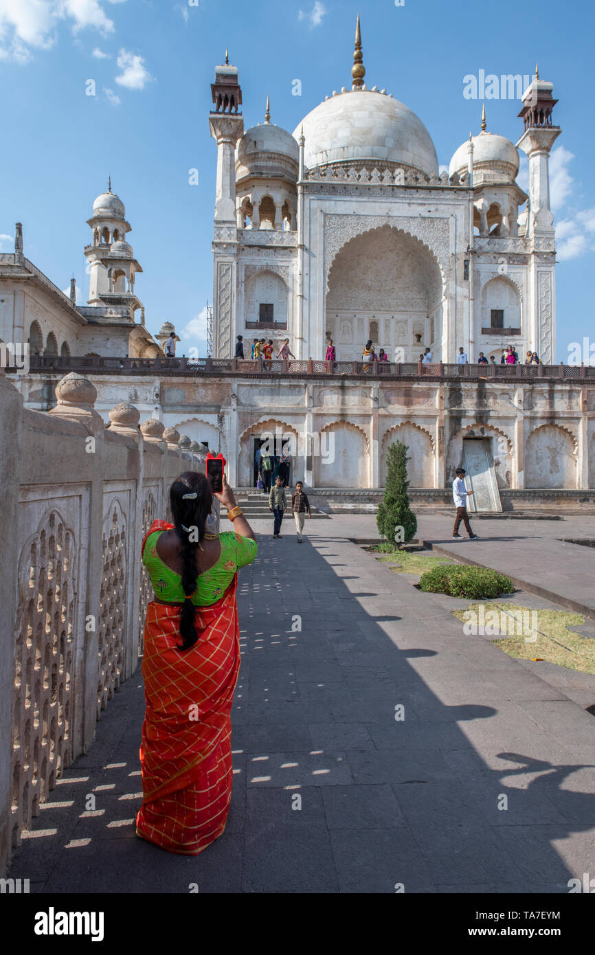 India, Aurangabad, Bibi-Ka-Maqbara (aka Mini Taj or Twin of Taj Mahal ...