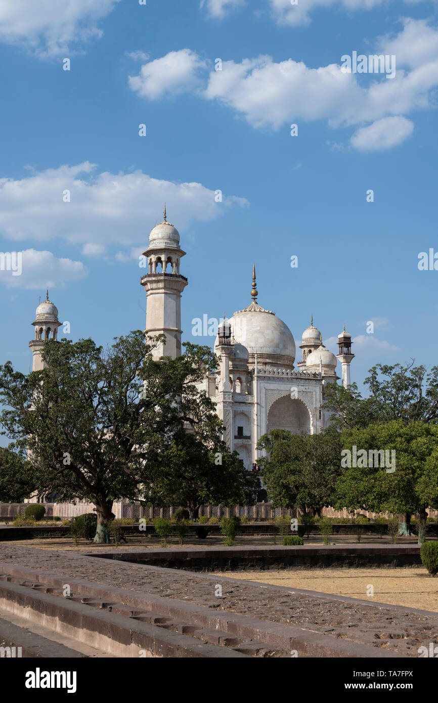 Mini taj mahal hi-res stock photography and images - Alamy