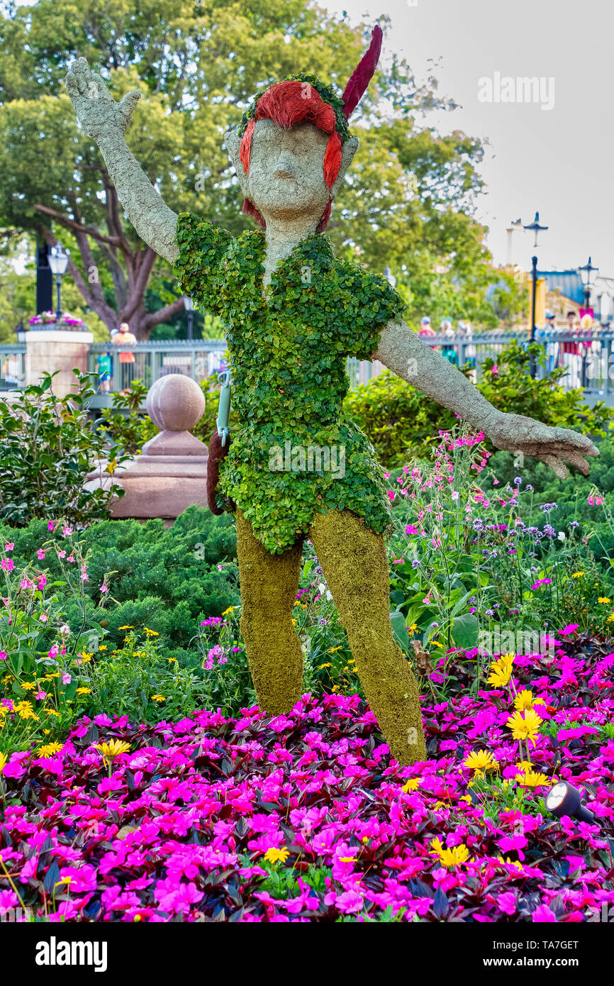 ORLANDO, USA. 29TH APRIL 2019: Peter Pan topiary display figure on ...