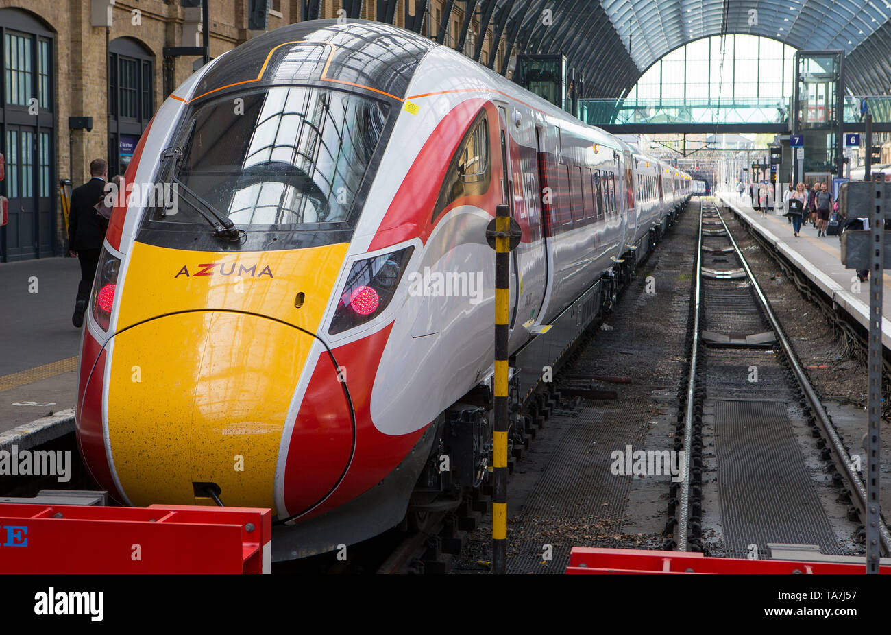 Lner carriage hi-res stock photography and images - Alamy