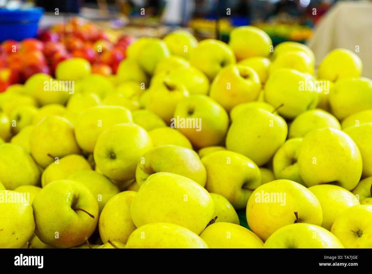 Apple farm france hi-res stock photography and images - Alamy