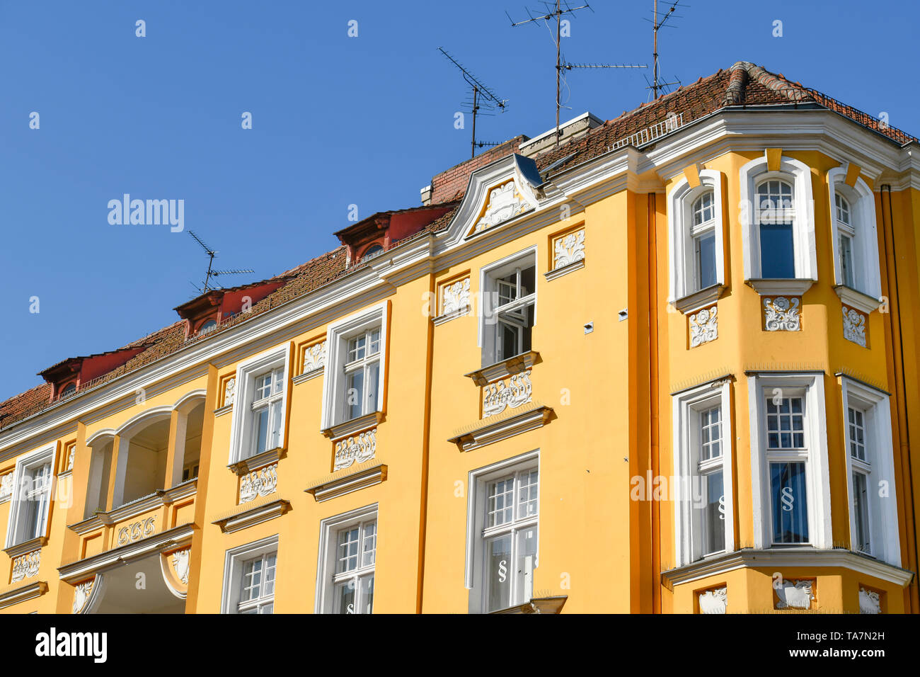 Old building, Charlottenstrasse, Old Town, Spandau, Berlin, Germany ...