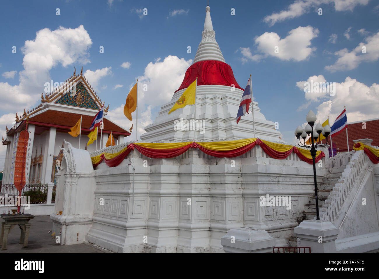Nonthaburi landmark hi-res stock photography and images - Alamy