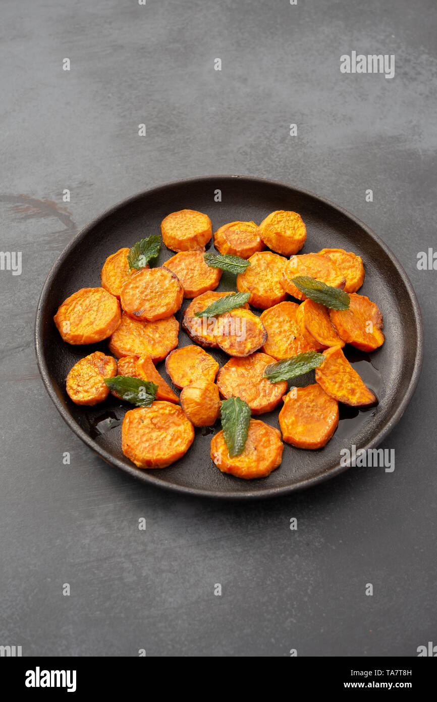 Roast squash hi-res stock photography and images - Alamy