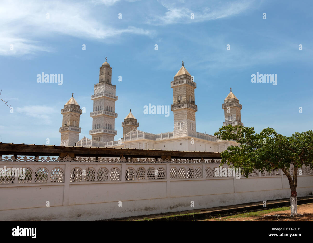 Grand mosque, Région des Lacs, Yamoussoukro, Ivory Coast Stock Photo ...