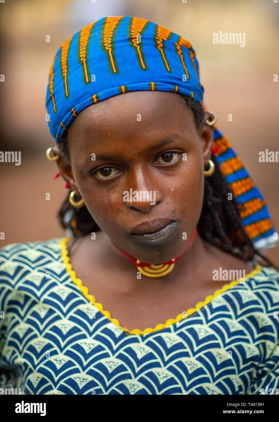 Peul woman hi-res stock photography and images - Alamy